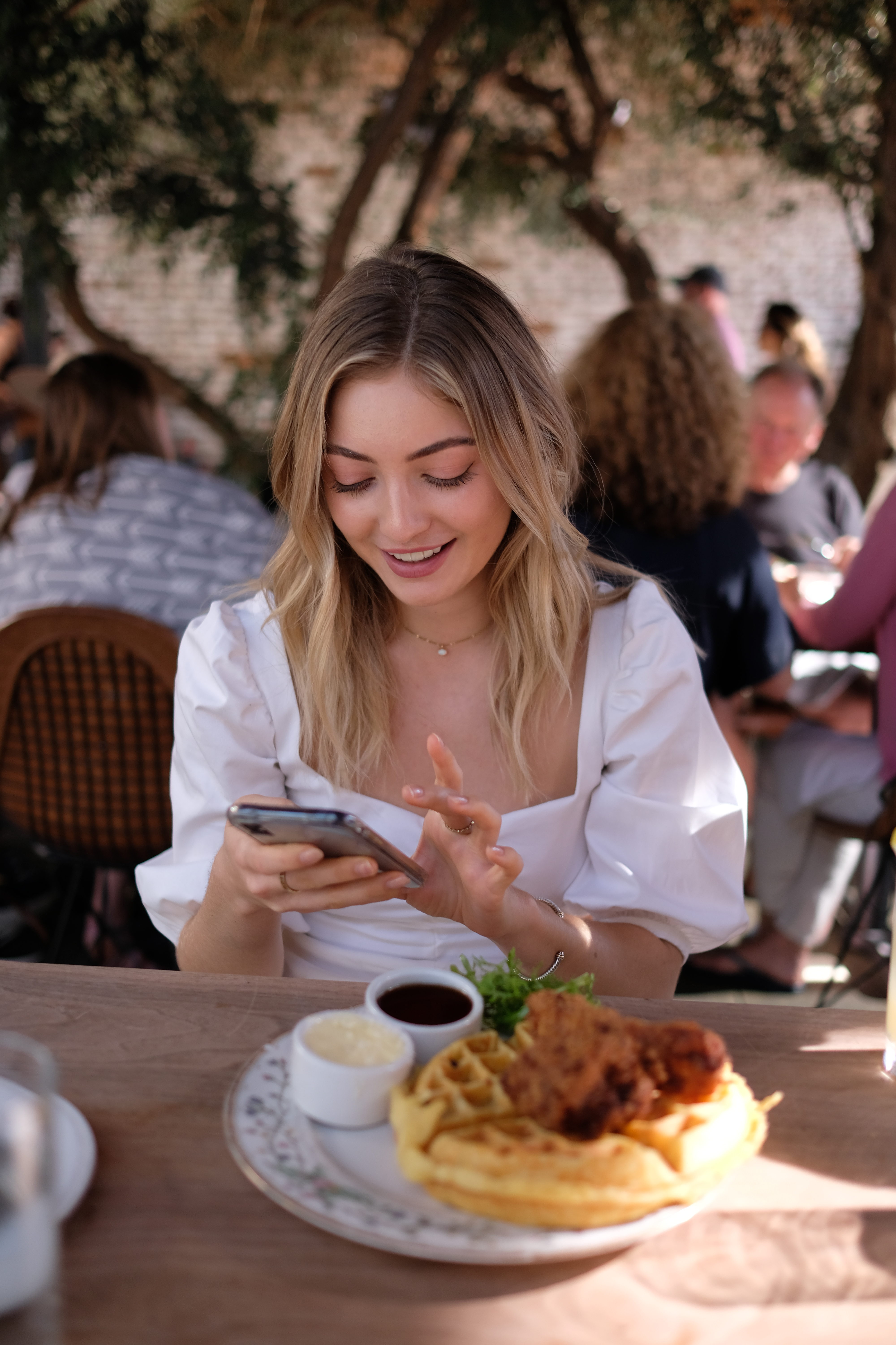 Social Media and Its Impact on Millennial Dining Decisions - The Blonde ...